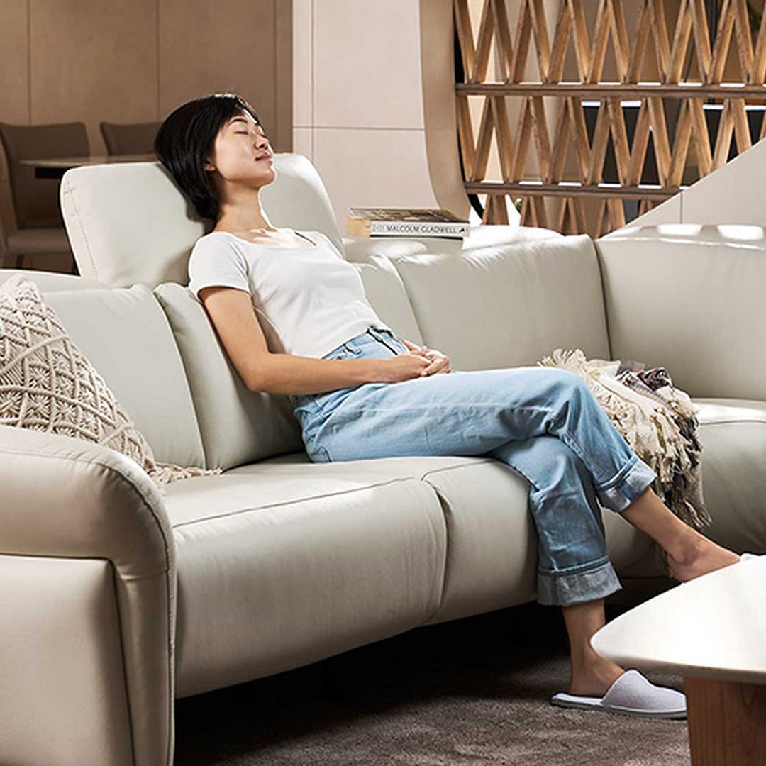 Key Benefits of a High Backrest Sofa for Ergonomic Support – Cellini ...