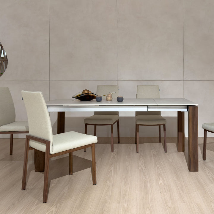 CARMENT Extendable Sintered Stone Dining Table with FLEX Dining Chairs ...